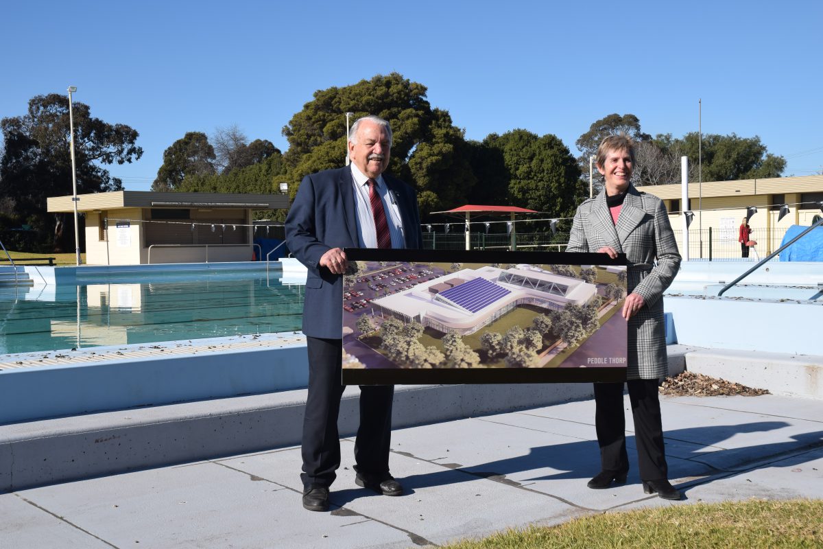 Pool plans unveiled | Latrobe Valley Express
