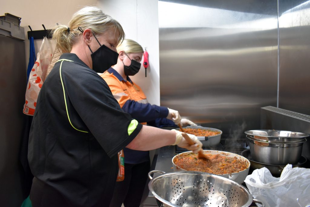 Kitchen program gets cooking | Latrobe Valley Express
