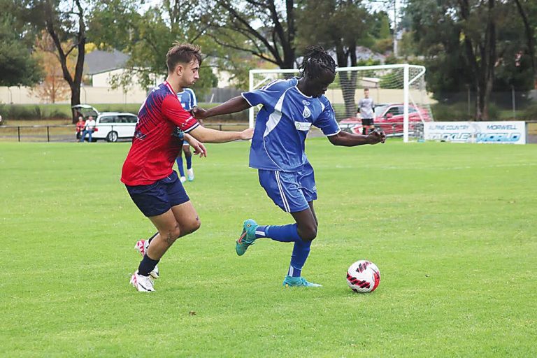 Round 3 LVSL action | Latrobe Valley Express