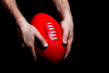 Siren-gate duringGippy split round | Latrobe Valley Express